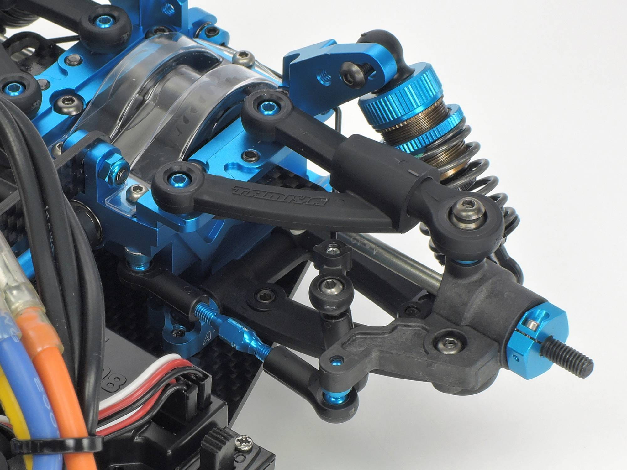 Tamiya 1:10 RC TB Evo. 8 Chassis Kit Glattba