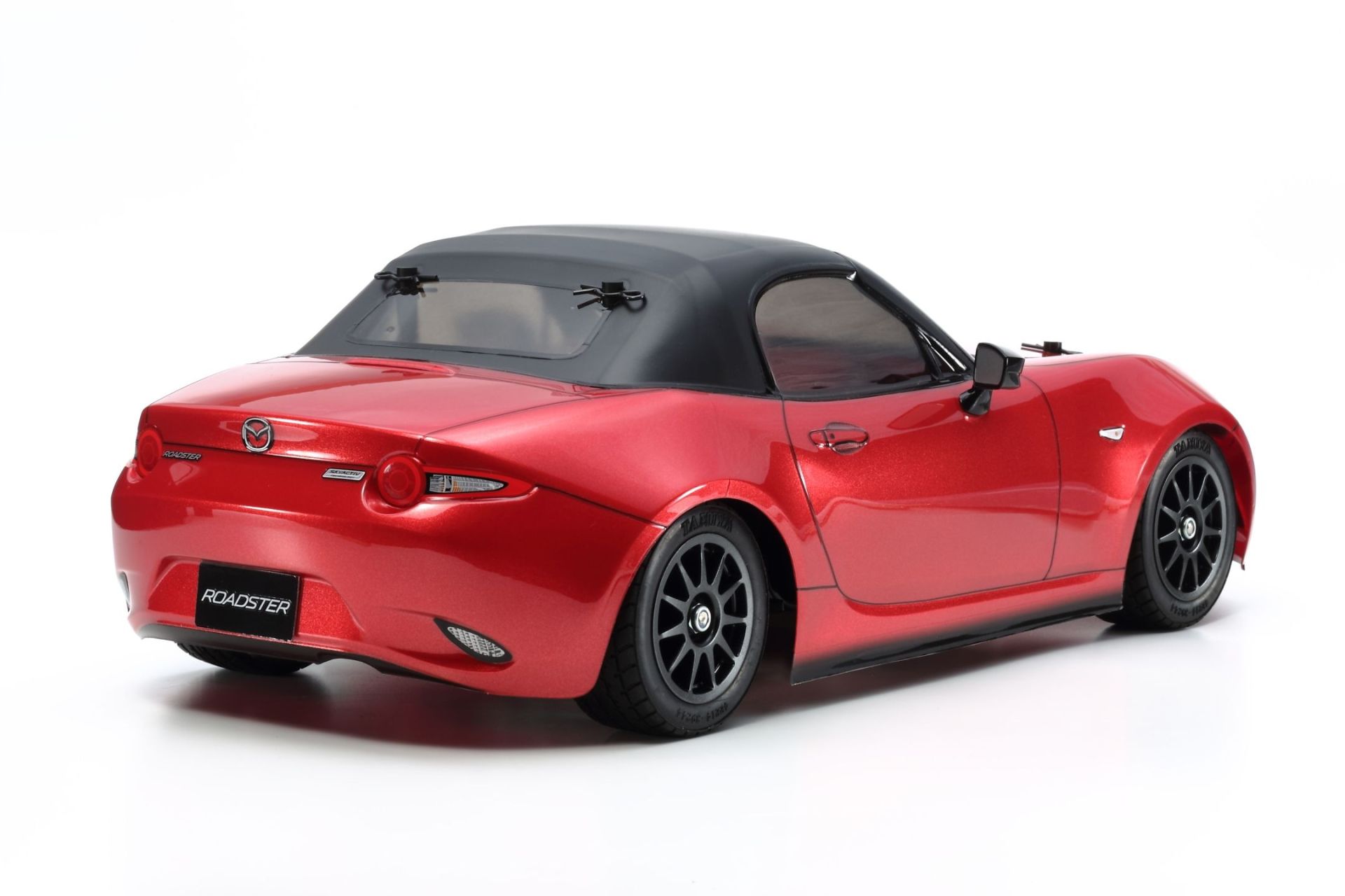 Tamiya RC Car Mazda MX-5 M-05 Roadster 1:10